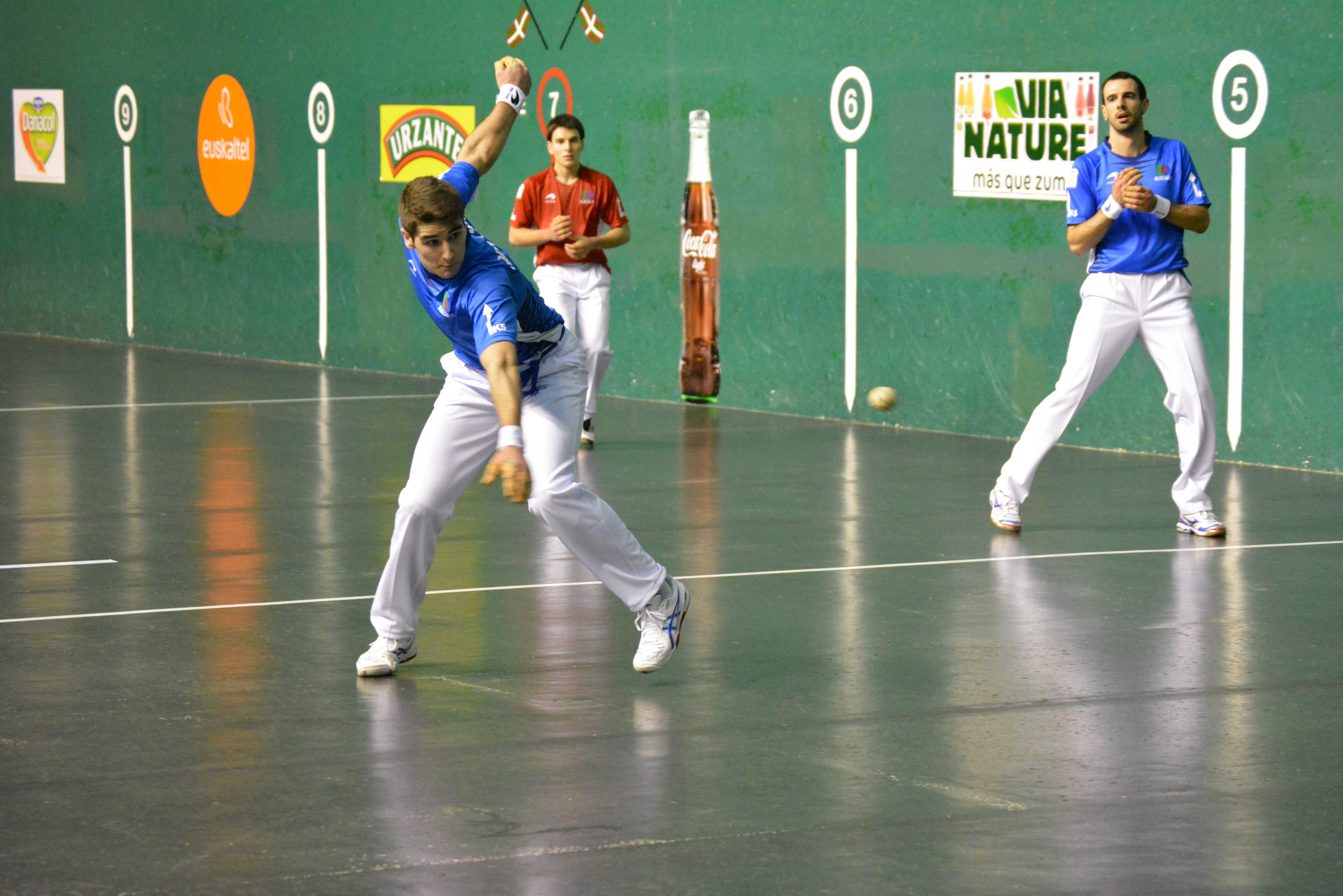 Urratsez urrats, bidea - Lasarte-oria - Txintxarri.eus