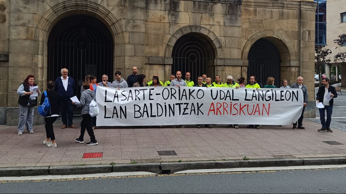 Berriro mobilizatu dira udal langileak - Lasarte-oria - Txintxarri.eus